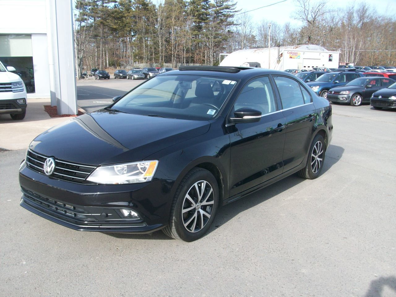 Used 2015 Volkswagen Jetta Comfortline 2.0 TDI 6sp DSG at w/Tip Deep ...
